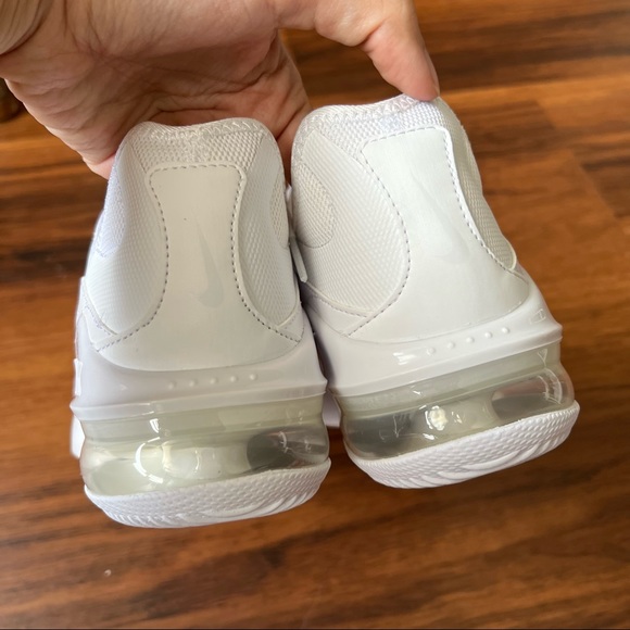 Nike | Shoes | New Nike Air Max Infinity 2 White Sneakers | Poshmark